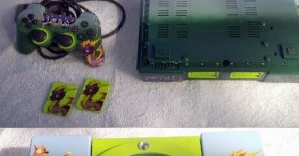 Playstation customizada con temática Spyro