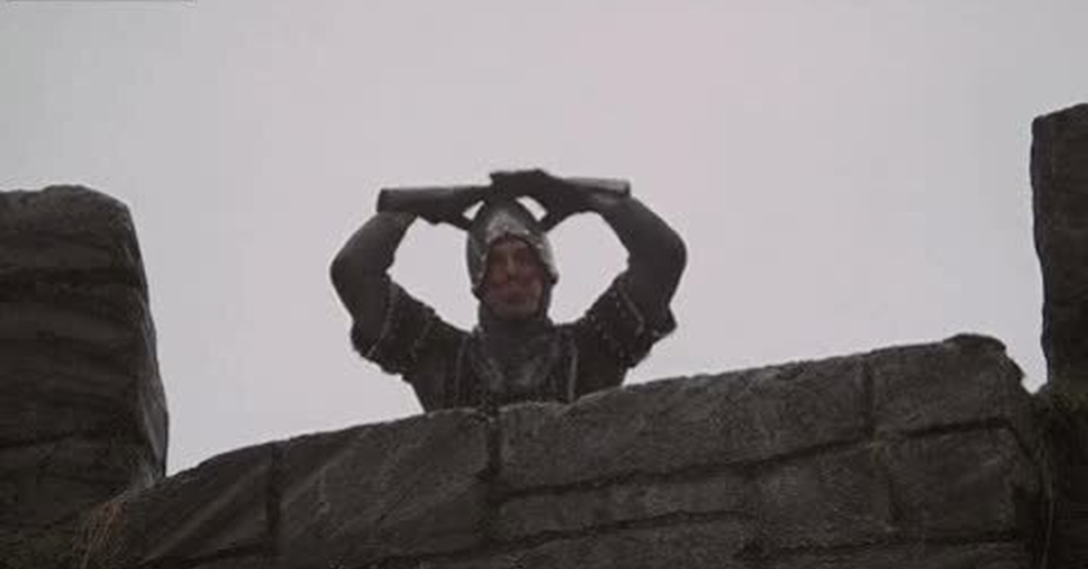 GIF: Cuando sabes que el sniper enemigo es manco