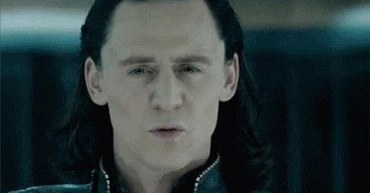 GIF: Por los pelos...