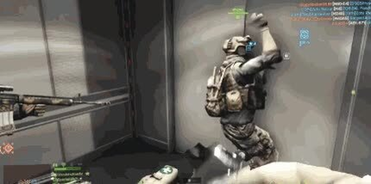 GIF: Cuando piensas que tu amigo es manco y de repente...