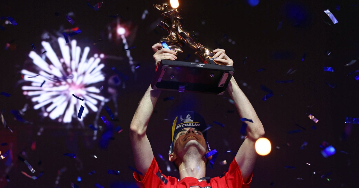 Coque López se proclama campeón del mundo y entra en la historia de ...