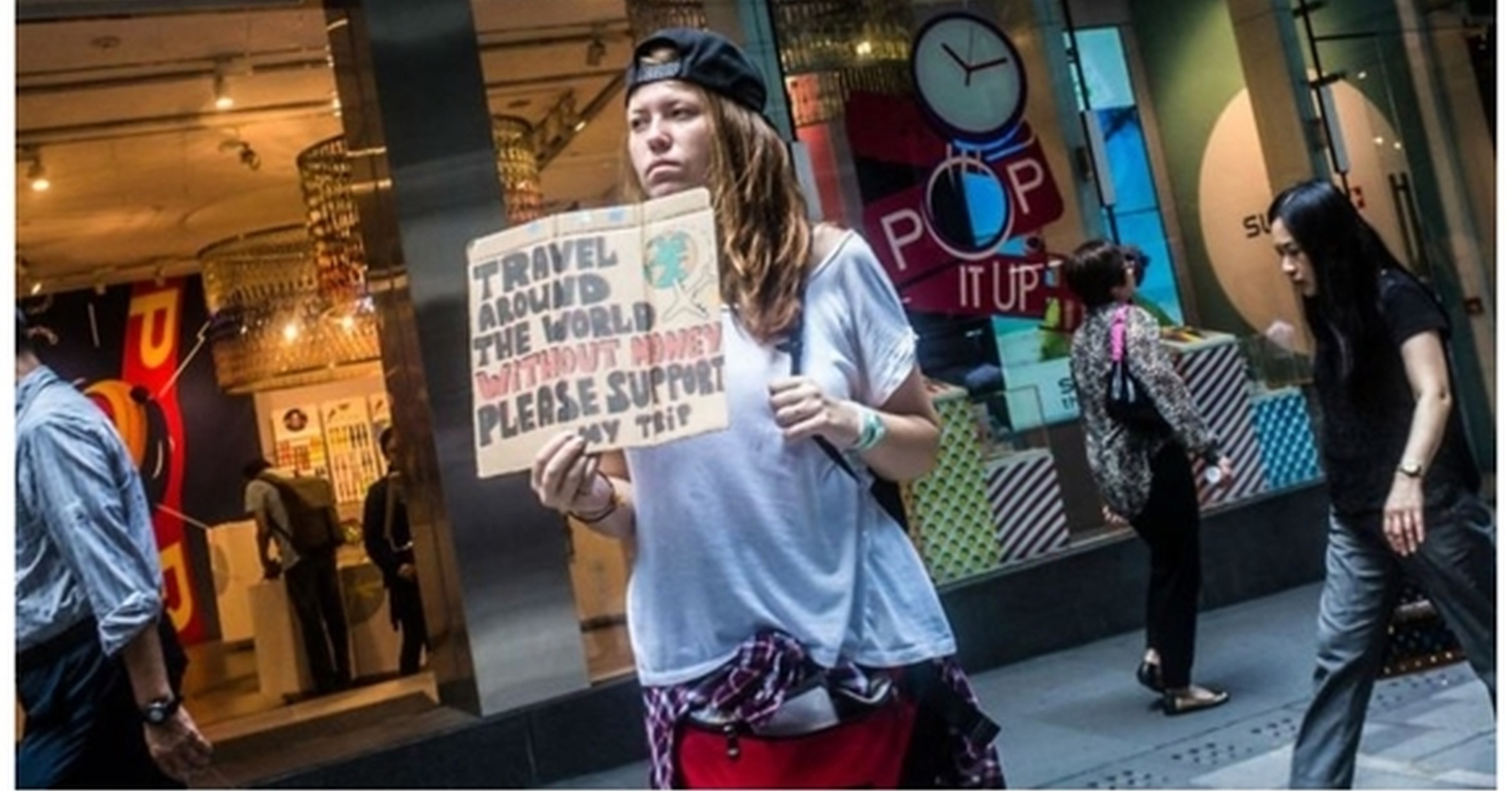 ¡Cuánta razón! / En Asia la gente está harta de los “begpackers ...