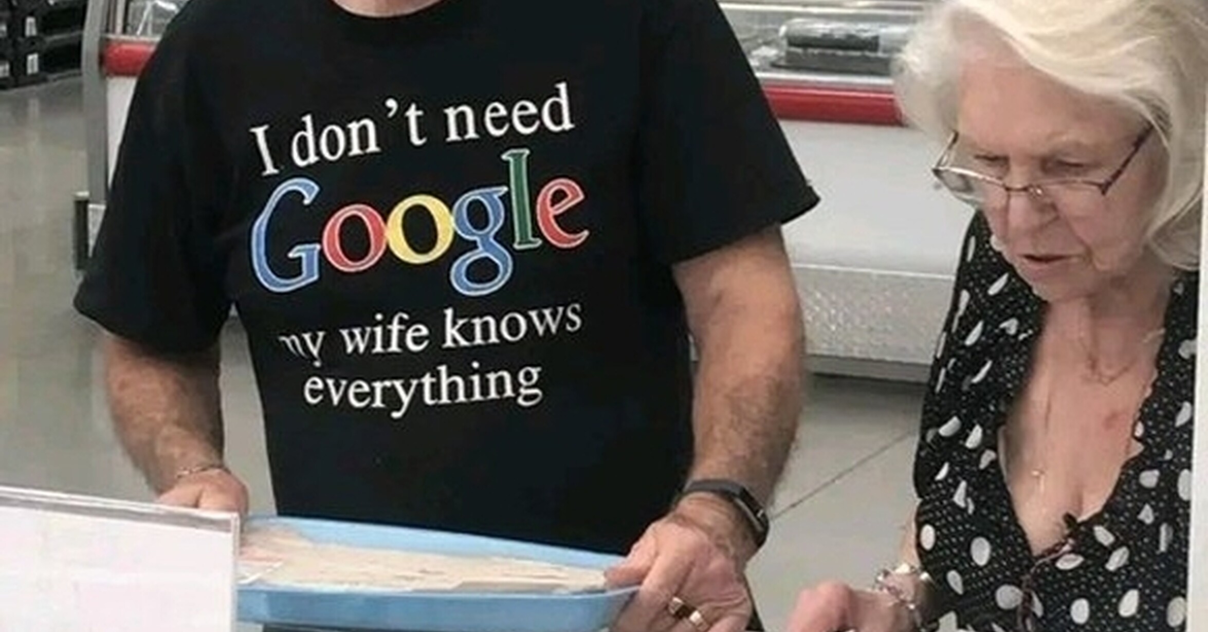 ¡Cuánta razón! / Al señor no se le ve muy contento