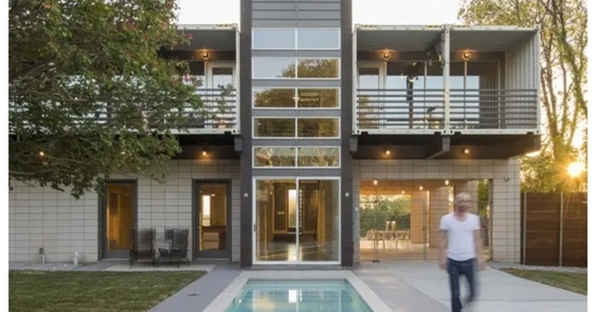 ¡Cuánta razón! / Unos arquitectos consiguen construir una mansión con ...