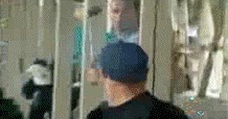 ¡Vaya GIF! / Golf vs tiro al plato