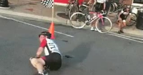 ¡Vaya GIF! / Llegar el primero sea como sea