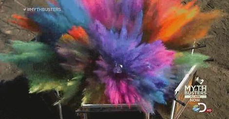 ¡Vaya GIF! / Explosión de pintura en 'Mythbusters'