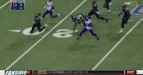 ¡Vaya GIF! / Algunos jugadores de futbol americano son sencillamente ...