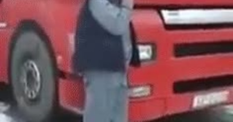 ¡Vaya GIF! / Algunos se pasan con las trolleadas a los compañeros, un ...