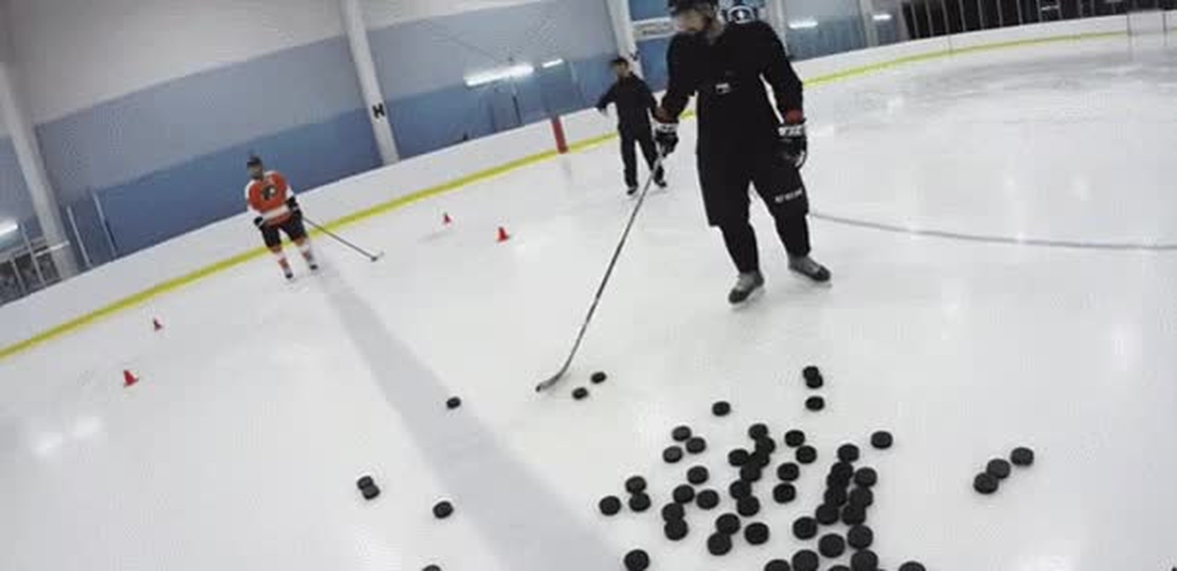 ¡Vaya GIF! / La habilidad de Giroux con el stick es increíble