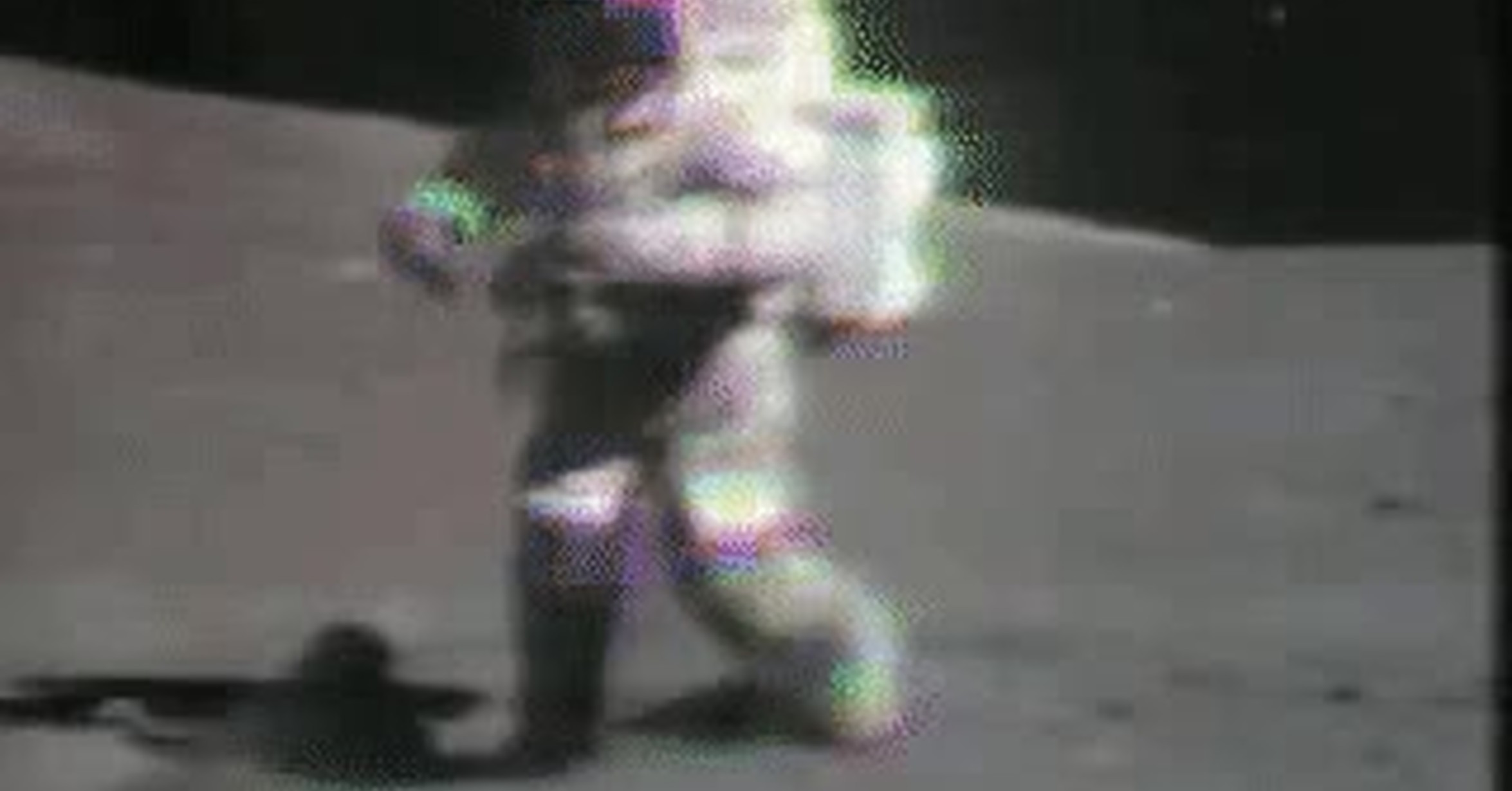 ¡Vaya GIF! / Cuando eres el primer hombre en la luna pero la cagas