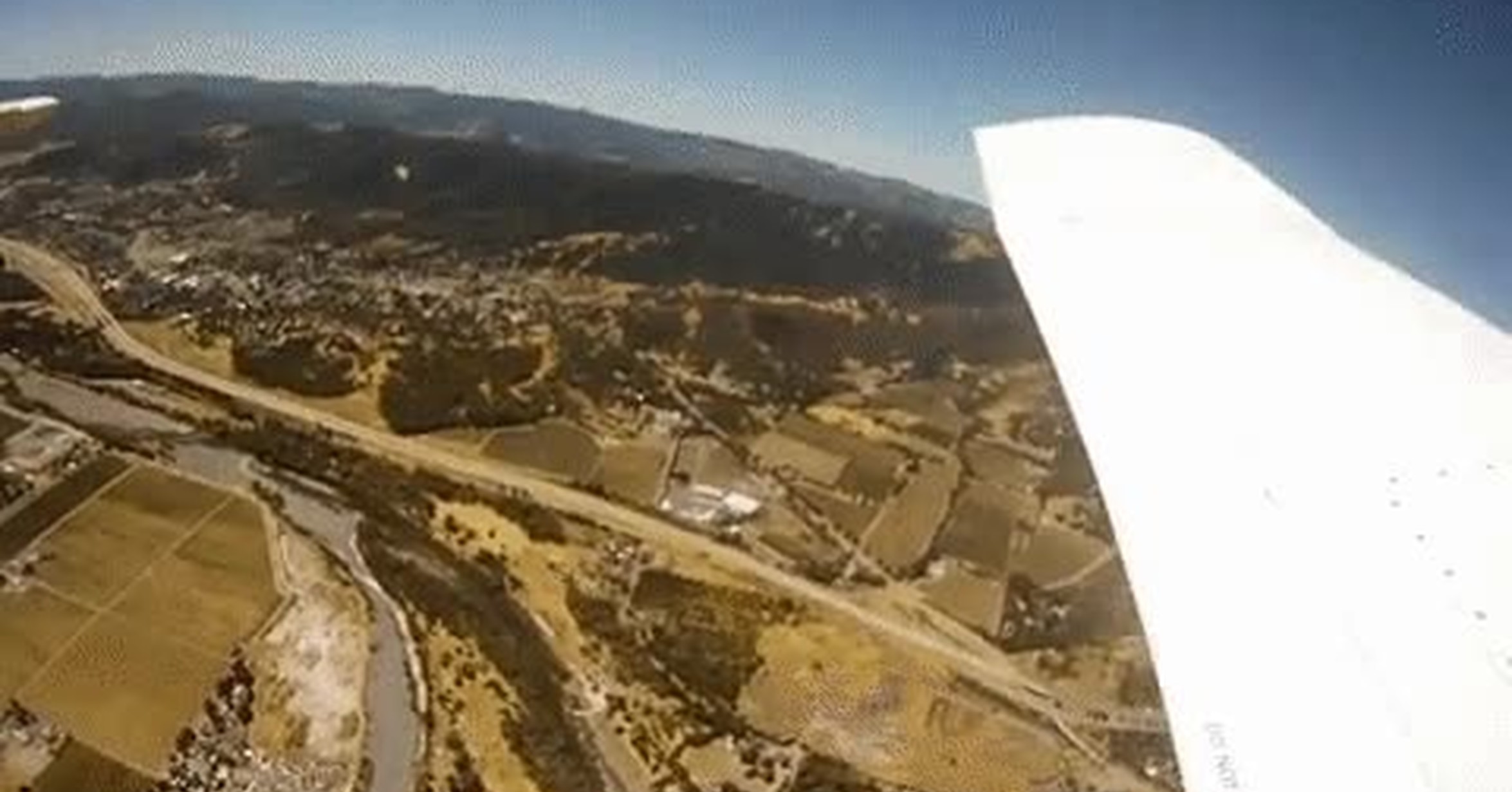 ¡Vaya GIF! / Lo primero que ve una cámara que se acaba de caer desde ...