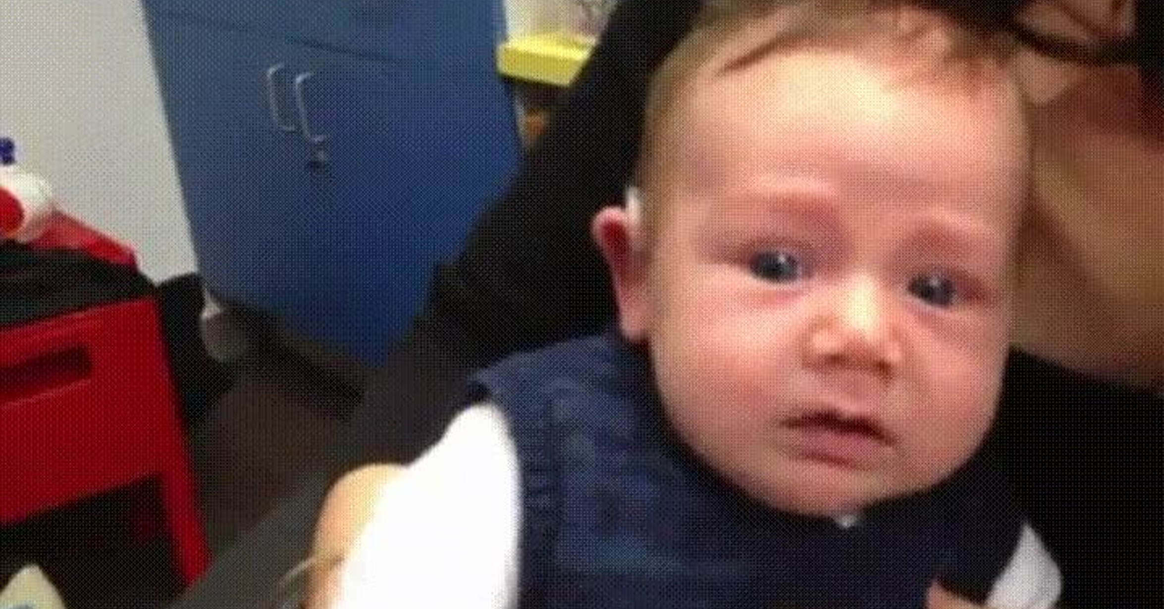 ¡Vaya GIF! / La reacción de un bebé sordo al poder oír por primera vez ...