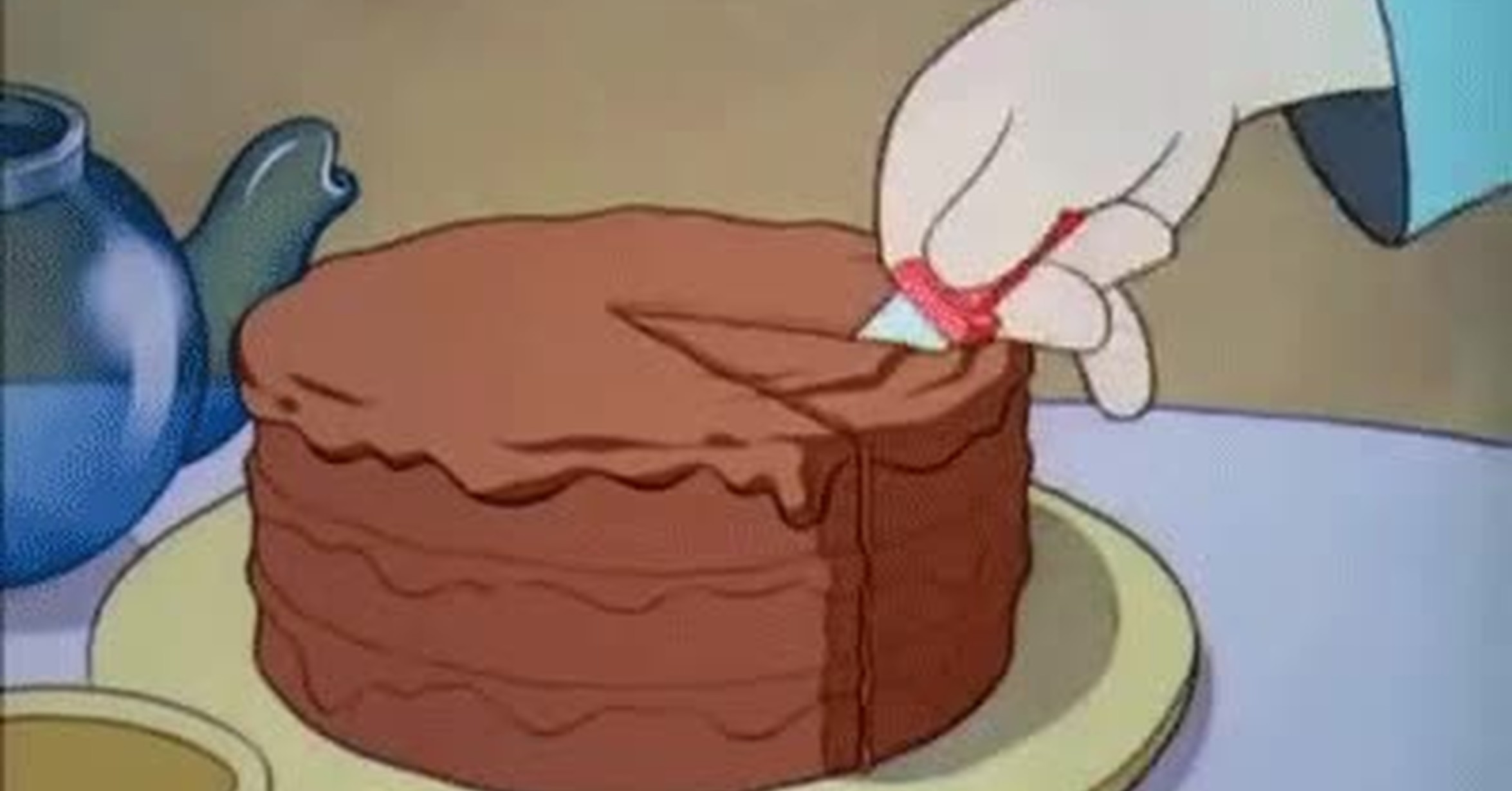 ¡Vaya GIF! / El típico reparto de pastel el día de tu cumpleaños