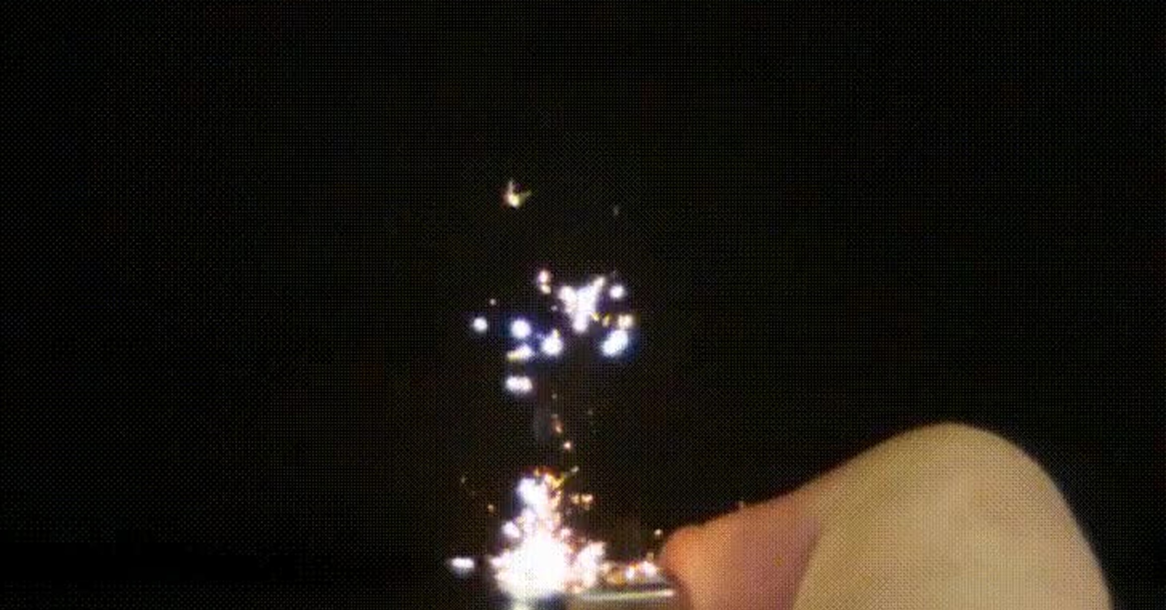 ¡Vaya GIF! / Así funciona un mechero en cámara lenta