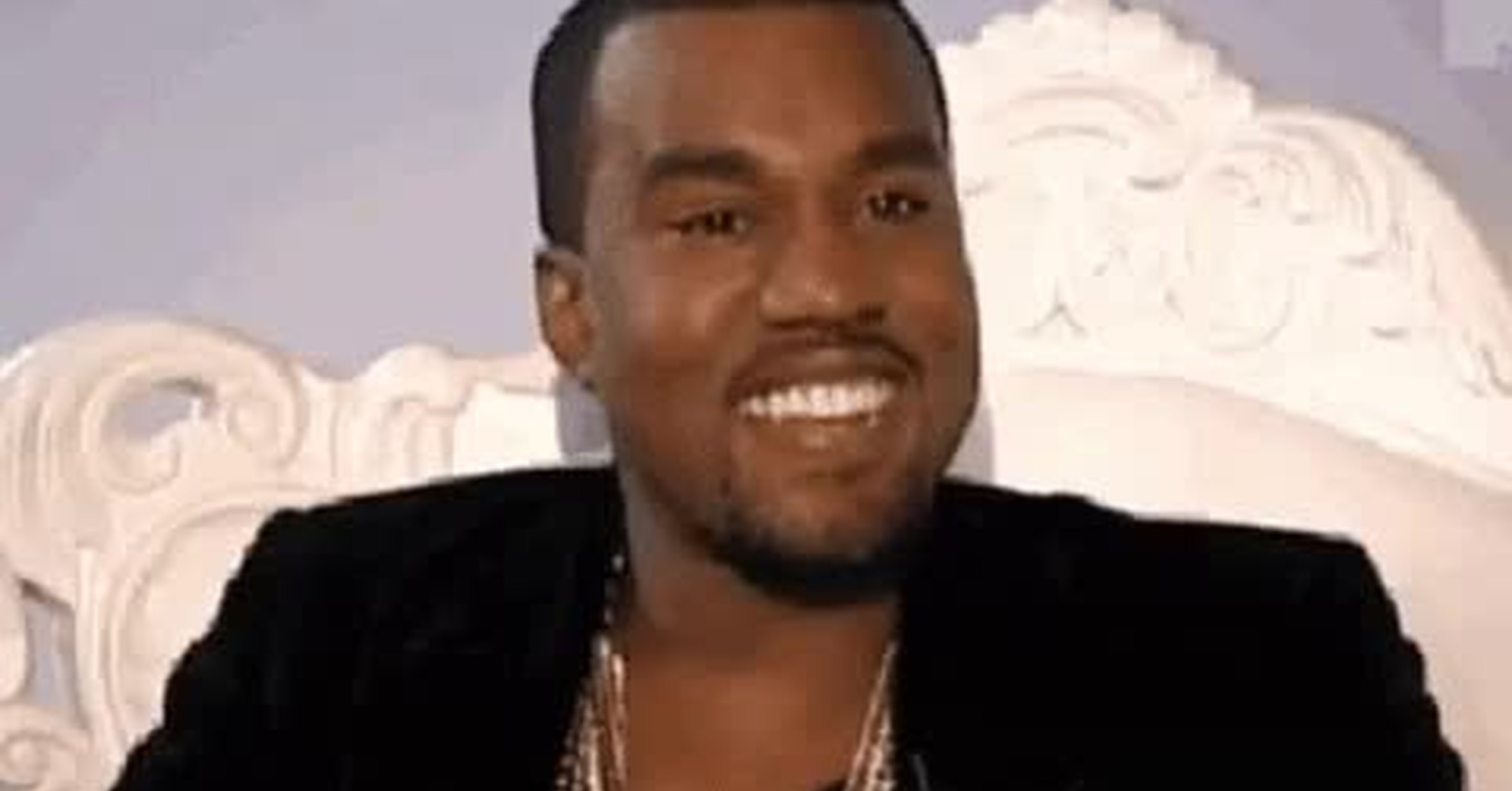 ¡Vaya GIF! / Cuando mi jefe explica un chiste malo pero tengo que reirme