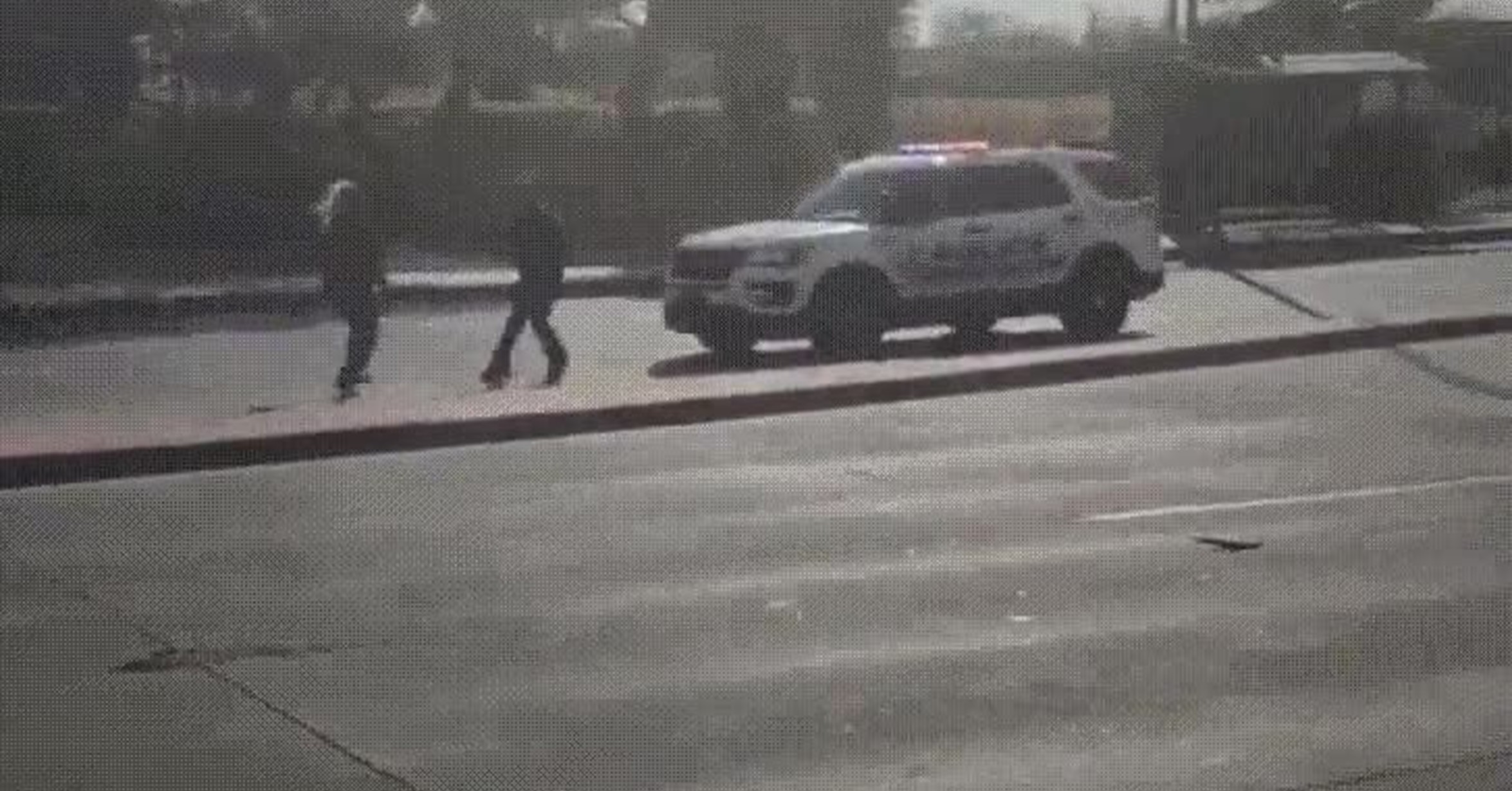 ¡Vaya GIF! / Creo que esta chica ha jugado demasiado al GTA