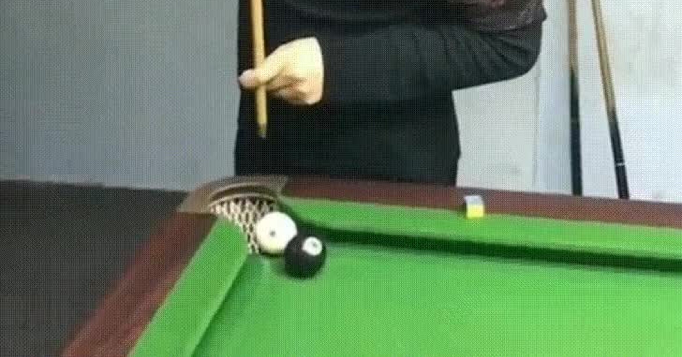 ¡Vaya GIF! / Hay que practicar mucho para lograr este tiro