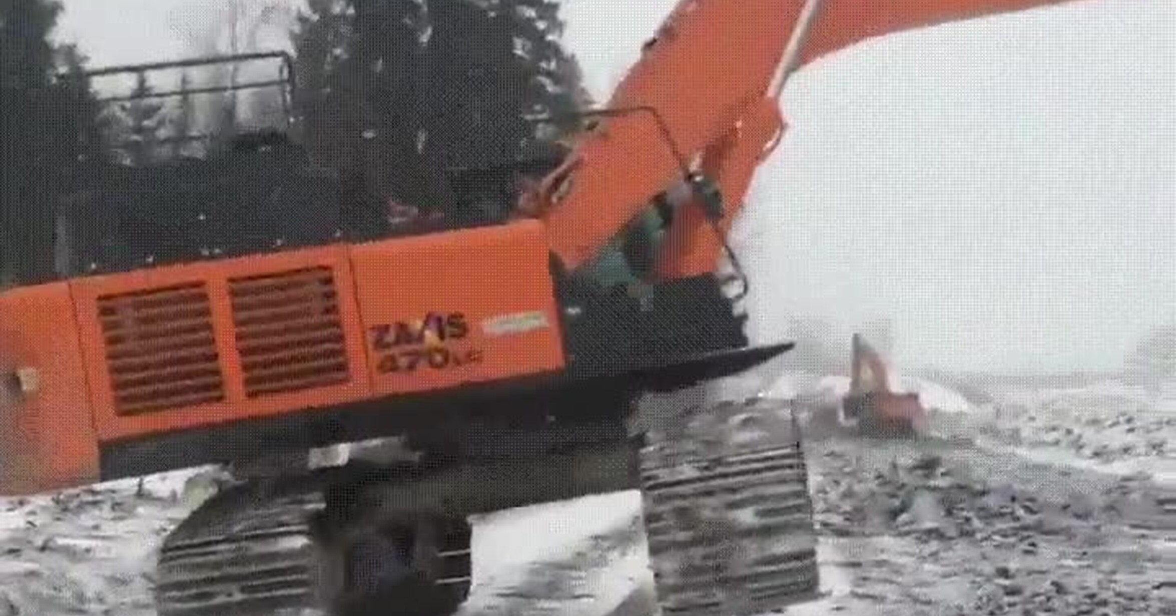 ¡Vaya GIF! / Una máquina gigante esquivando una tubería de la forma más ...