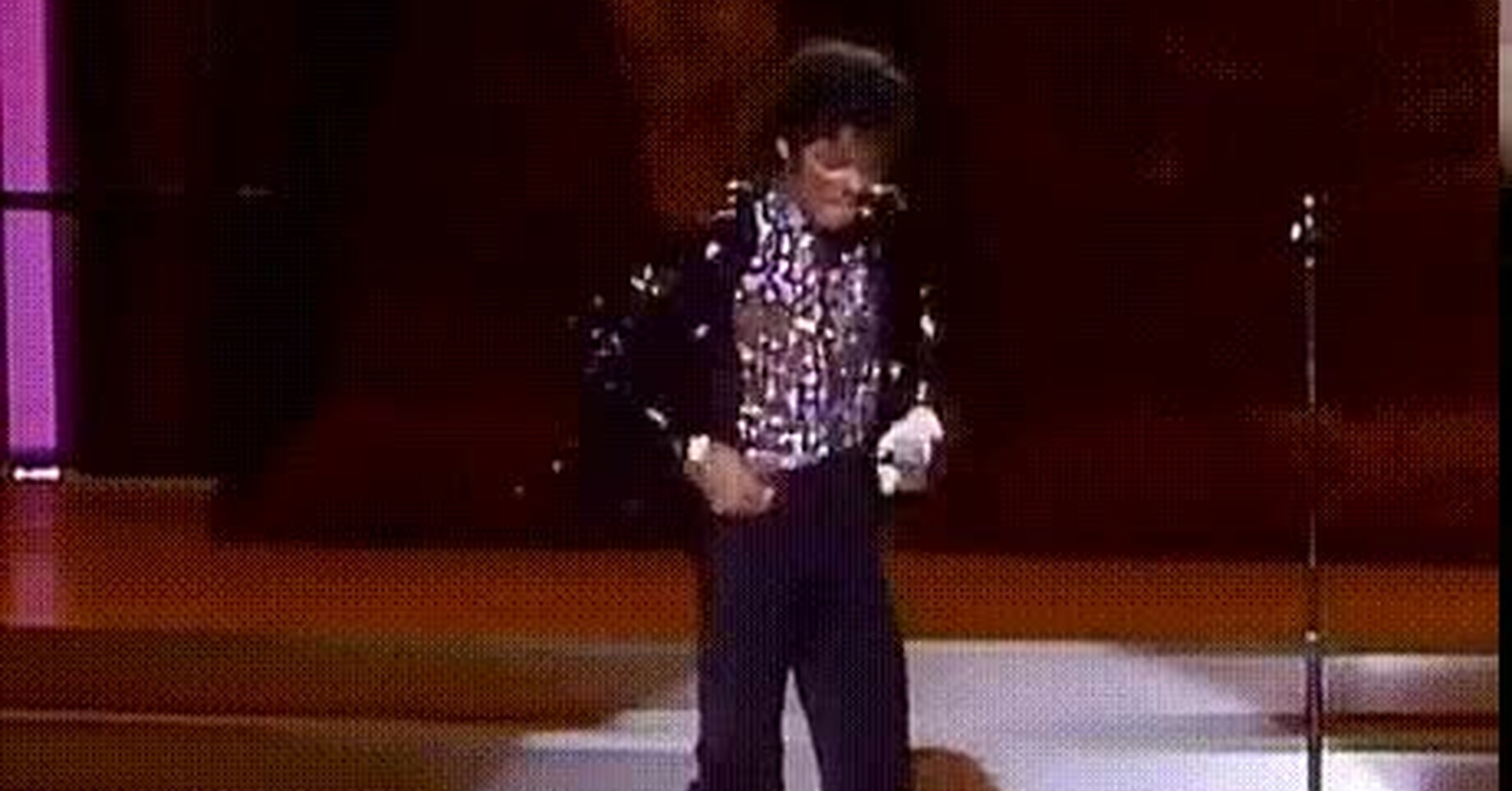 ¡Vaya GIF! / Michael Jackson haciendo el Moonwalk por primera vez en ...