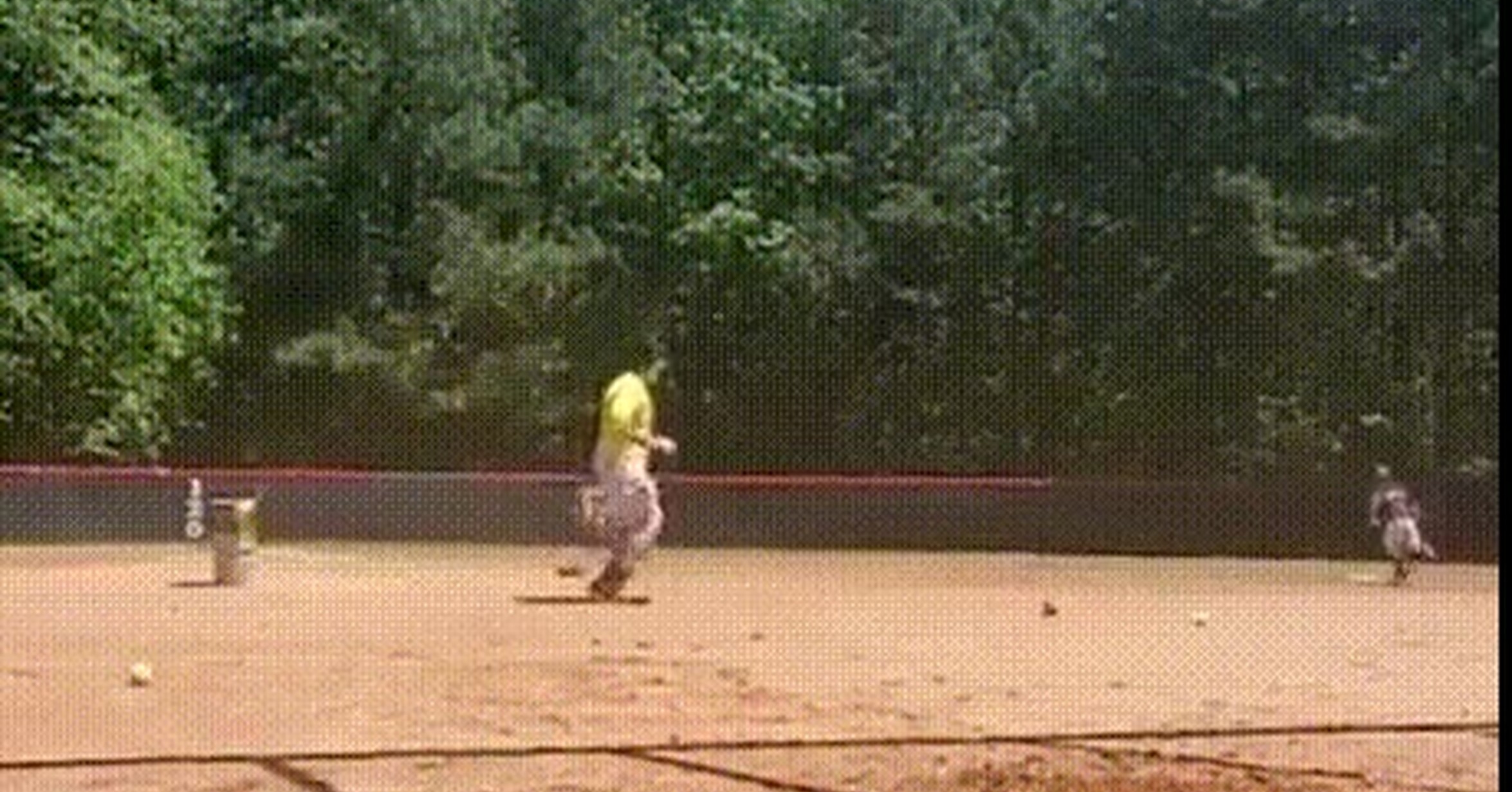 ¡Vaya GIF! / Creo que está más contento el padre que el hijo