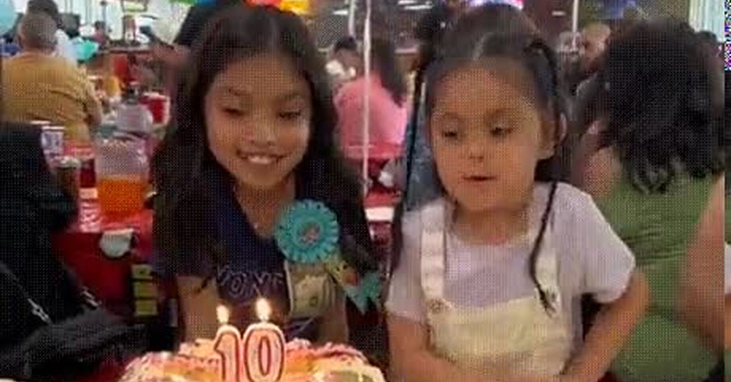 ¡Vaya GIF! / Mamá sabía lo que iba a pasar y ha salvado el cumpleaños