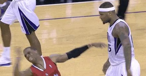 [ MEMEDEPORTES ] GIF: Dedícate al baloncesto mejor, porque en teatro ...