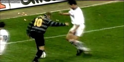 [ MEMEDEPORTES ] GIF: Simplemente Ronaldo Nazario