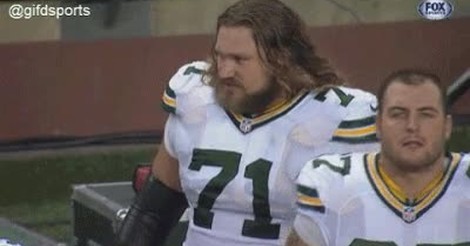 [ MEMEDEPORTES ] GIF: Parece que alguien no sabe escupir