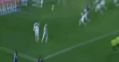 [ MEMEDEPORTES ] GIF: El gol de Málaga que le da una victoria después ...