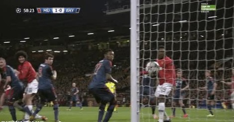 [ MEMEDEPORTES ] GIF: El gol de Vidic a cámara lenta y las reacciones ...