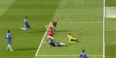 [ MEMEDEPORTES ] GIF: Preparaos ante el flamante fichaje del Real ...