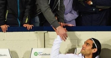 [ MEMEDEPORTES ] La triste realidad, Falcao calentando banquillo en ...