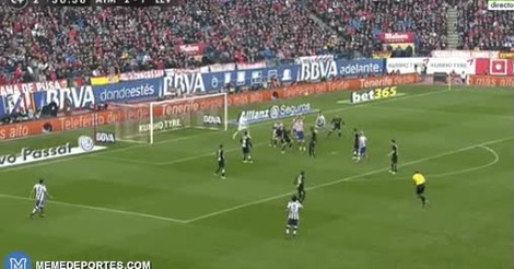[ MEMEDEPORTES ] GIF: Y el Gol de Godín que asentaba la victoria ...