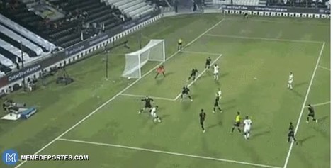 [ MEMEDEPORTES ] GIF: El primer gol oficial de Xavi con el Al Sadd