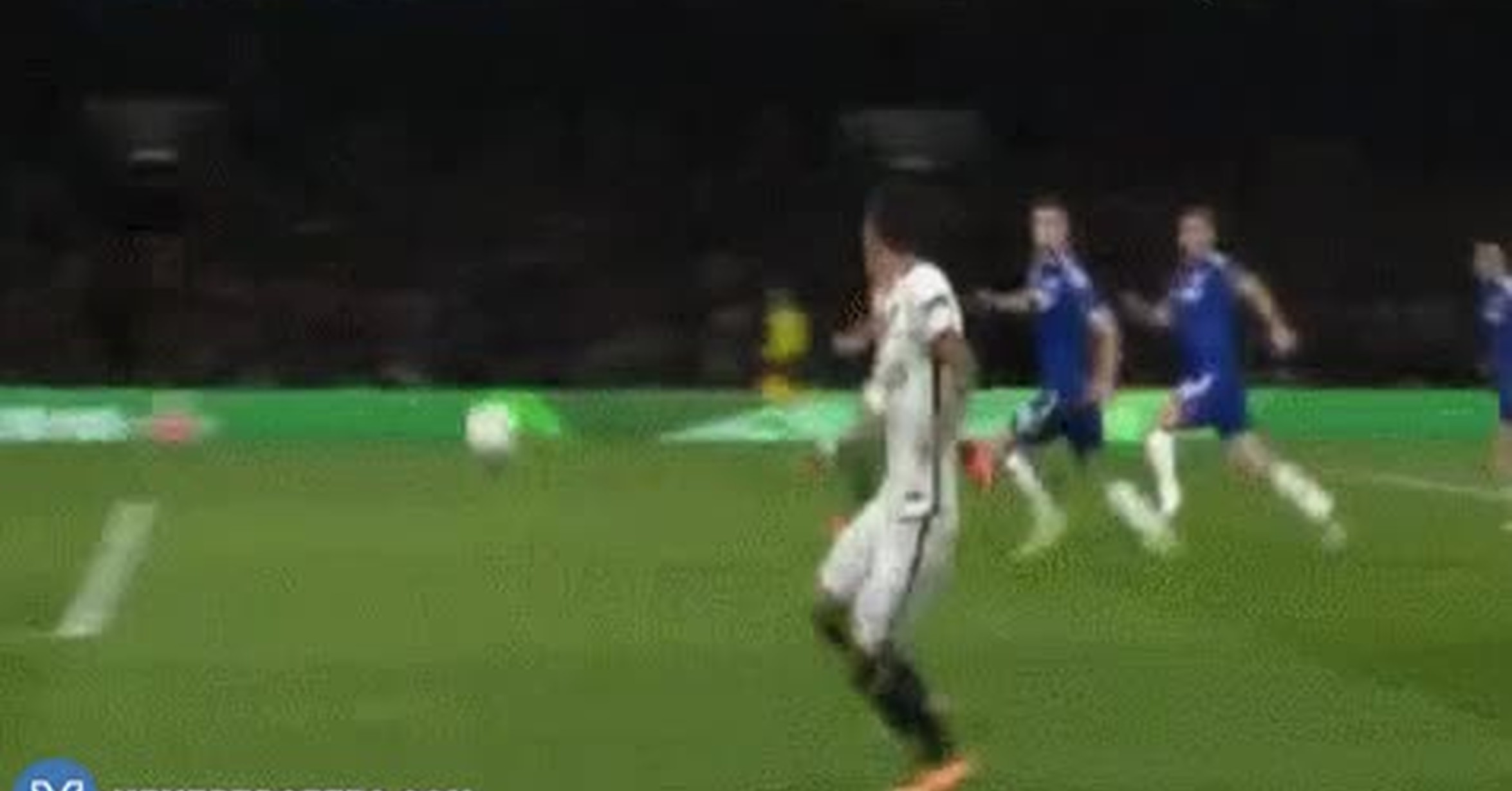 [ MEMEDEPORTES ] GIF: ¡Gooool de Zlatan! Sentencia la eliminatoria para ...