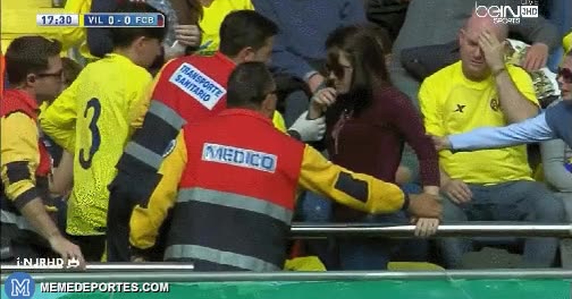 [ MEMEDEPORTES ] GIF: El balonazo de Messi que dejó mareada y con una ...