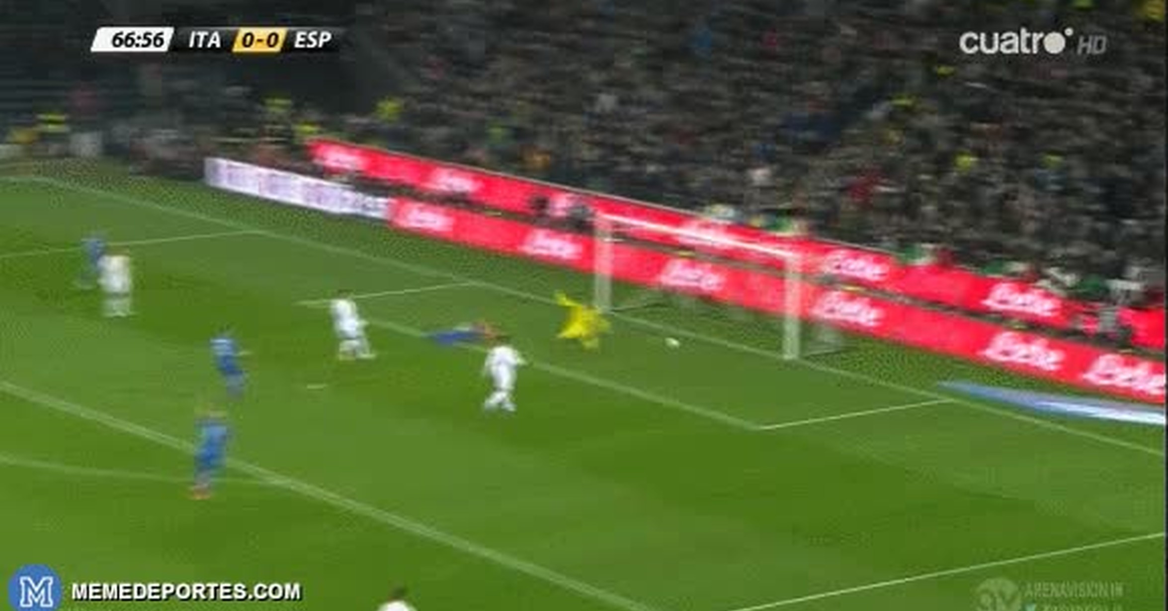 [ MEMEDEPORTES ] GIF: El gol de Insigne que abre el marcador