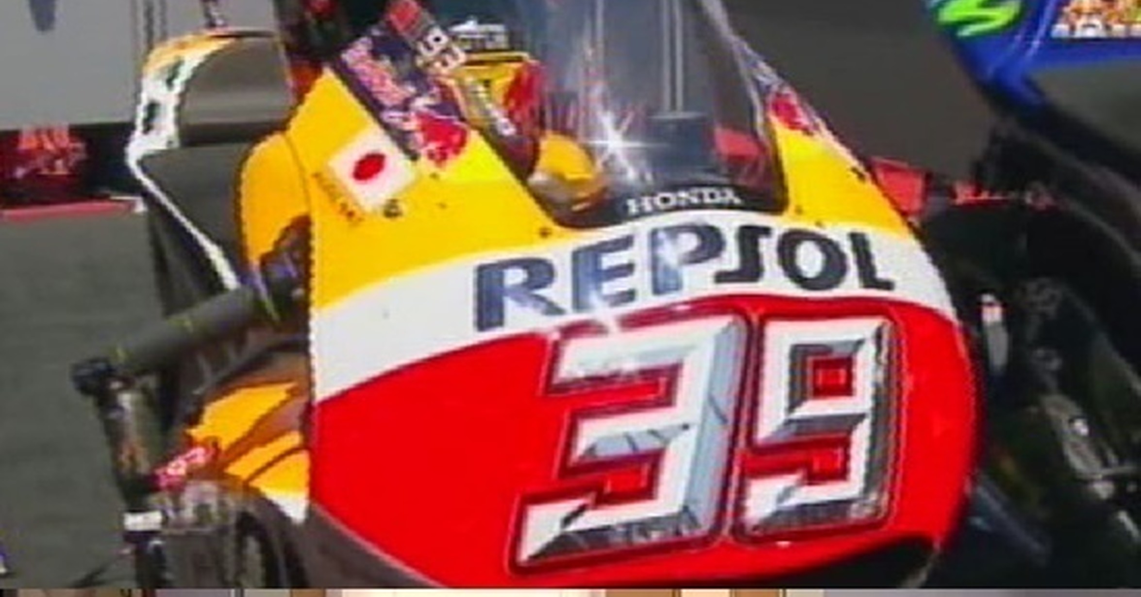 [ MEMEDEPORTES ] Gran gesto de Márquez, aunque Nico Abad no lo tiene ...