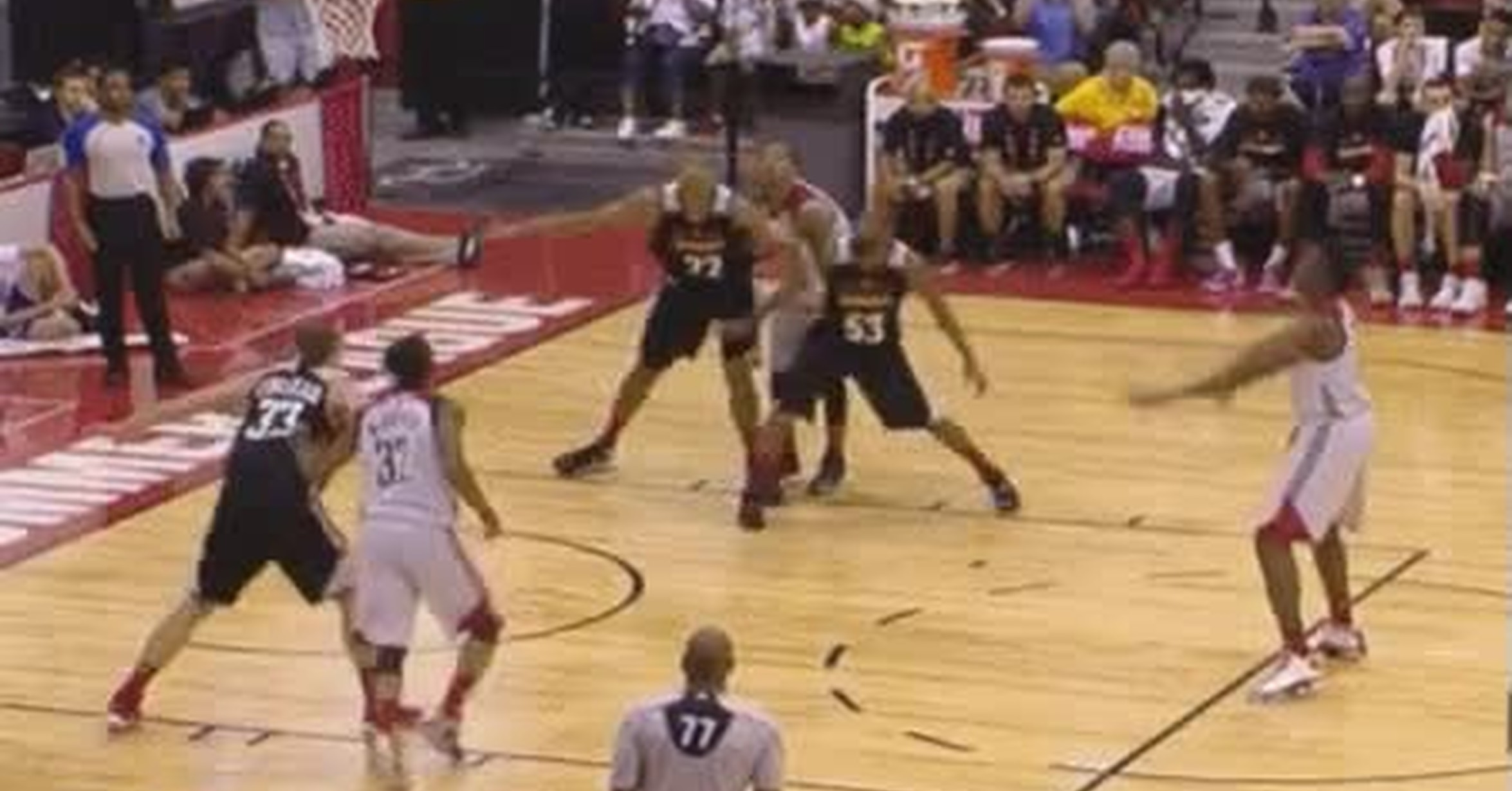 [ MEMEDEPORTES ] GIF: La nueva manera de lanzar tiros libres en la Liga ...