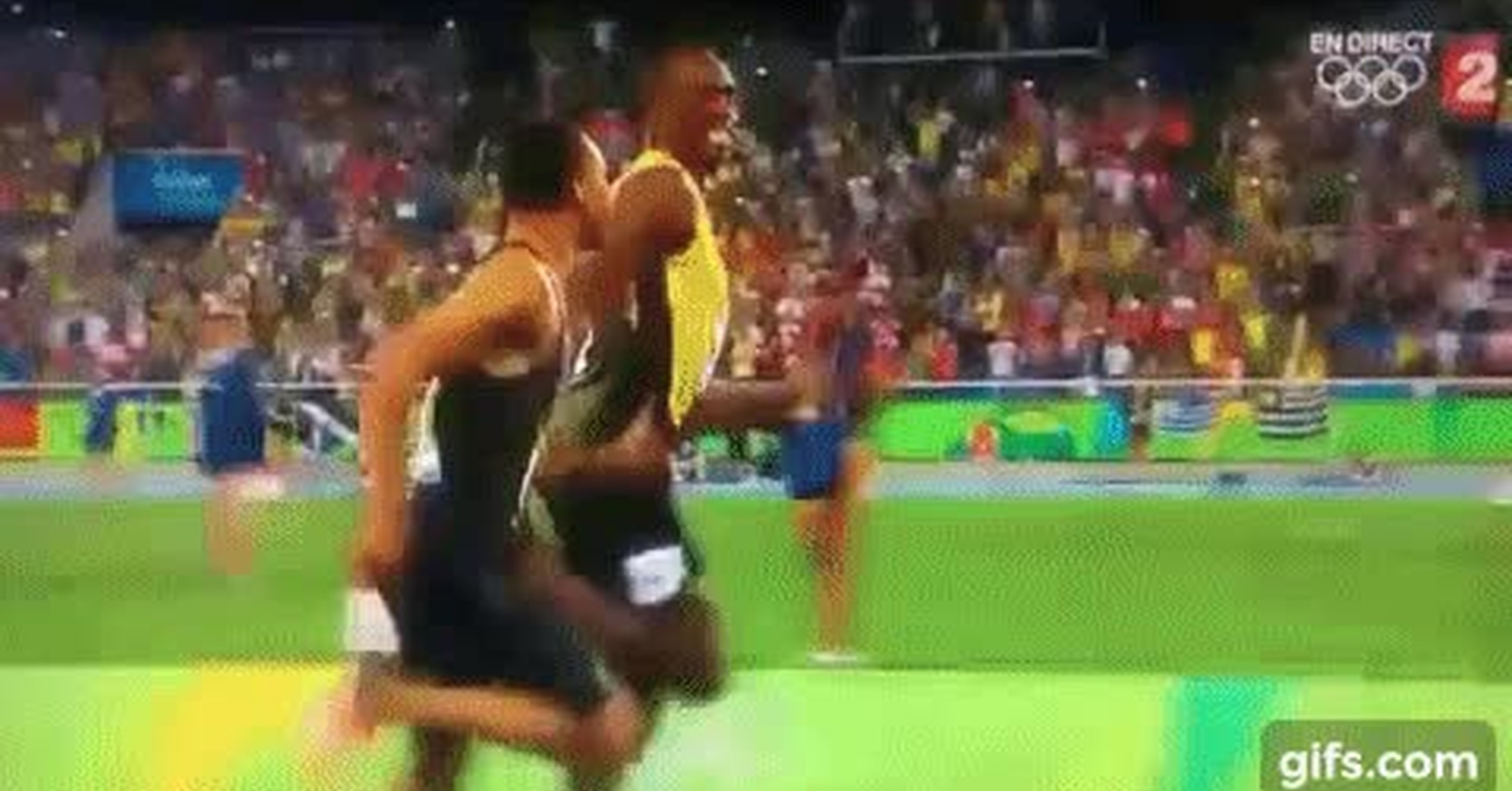 [ MEMEDEPORTES ] GIF: Quédate con la persona que te mire como se miran ...