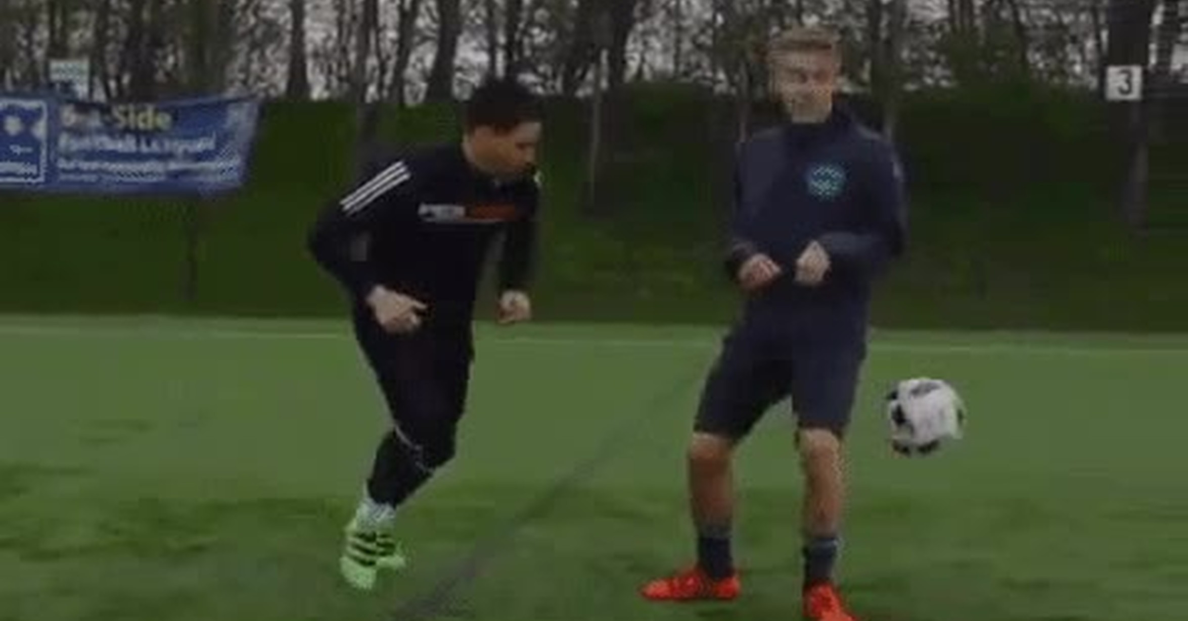 [ MEMEDEPORTES ] GIF: ¿Qué clase de regate es éste?