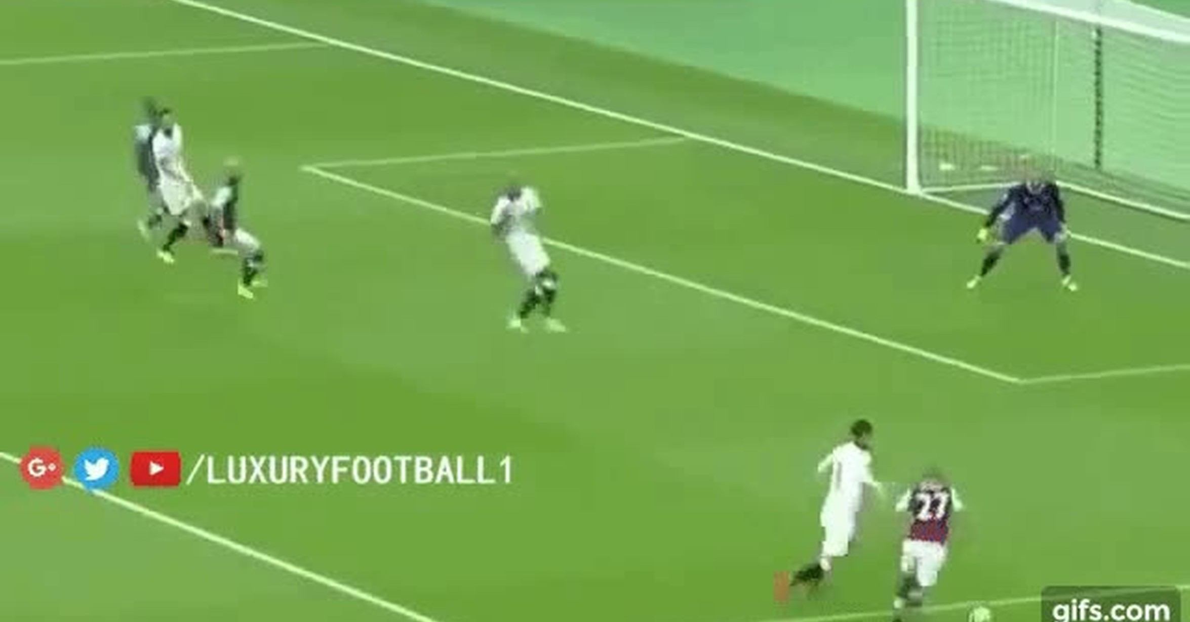 [ MEMEDEPORTES ] GIF: ¡Payet la sigue rompiendo! Atentos a la ...