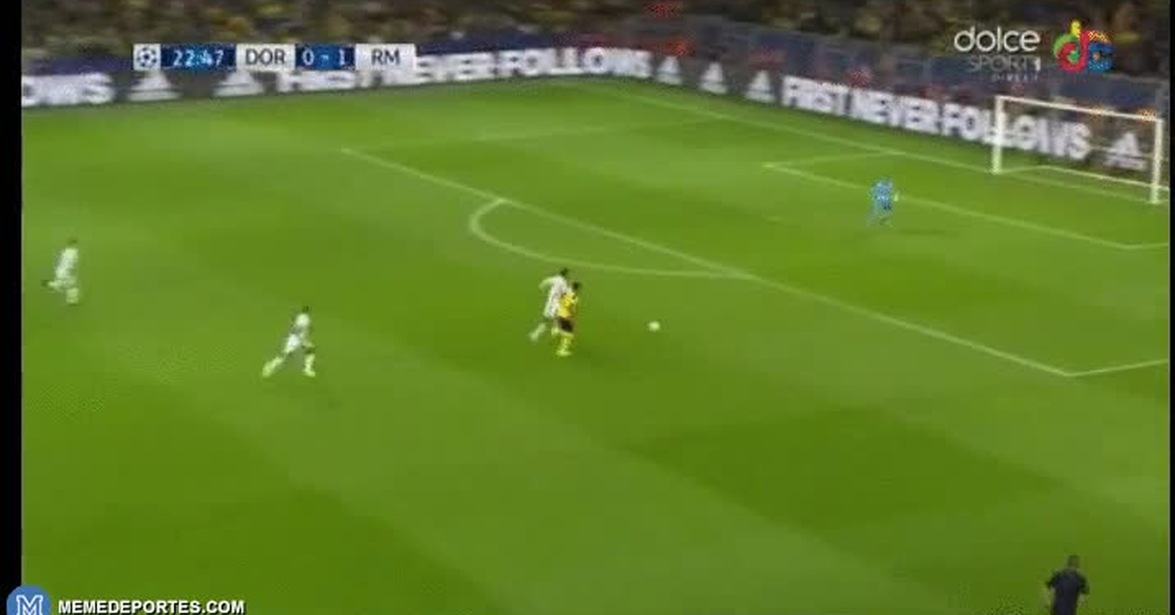 [ MEMEDEPORTES ] GIF: Aubameyang el más rápid... OH MY GOD VARANE