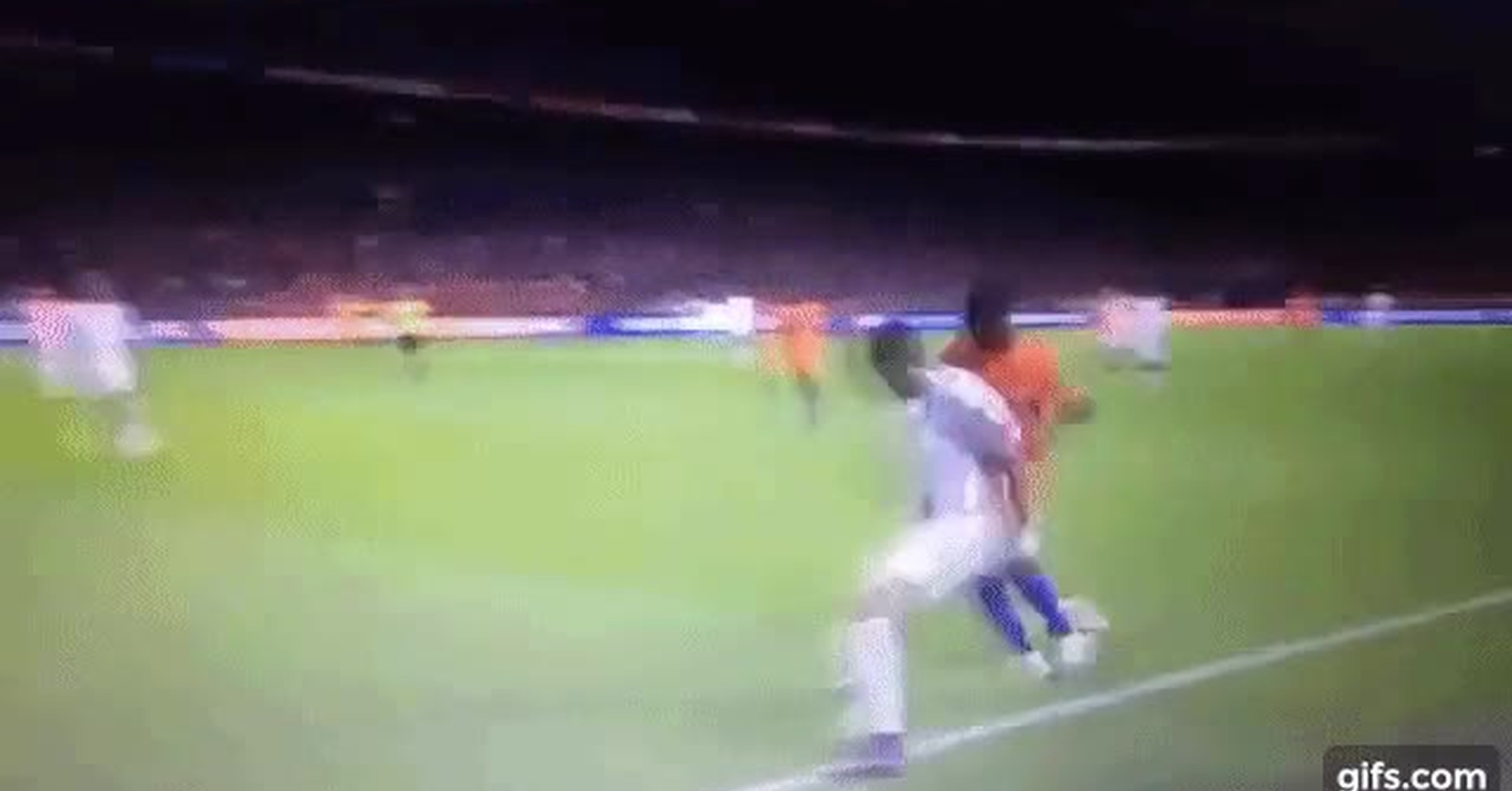 [ MEMEDEPORTES ] GIF: Dimitri Payet se bailó a Quincy Promes en el ...