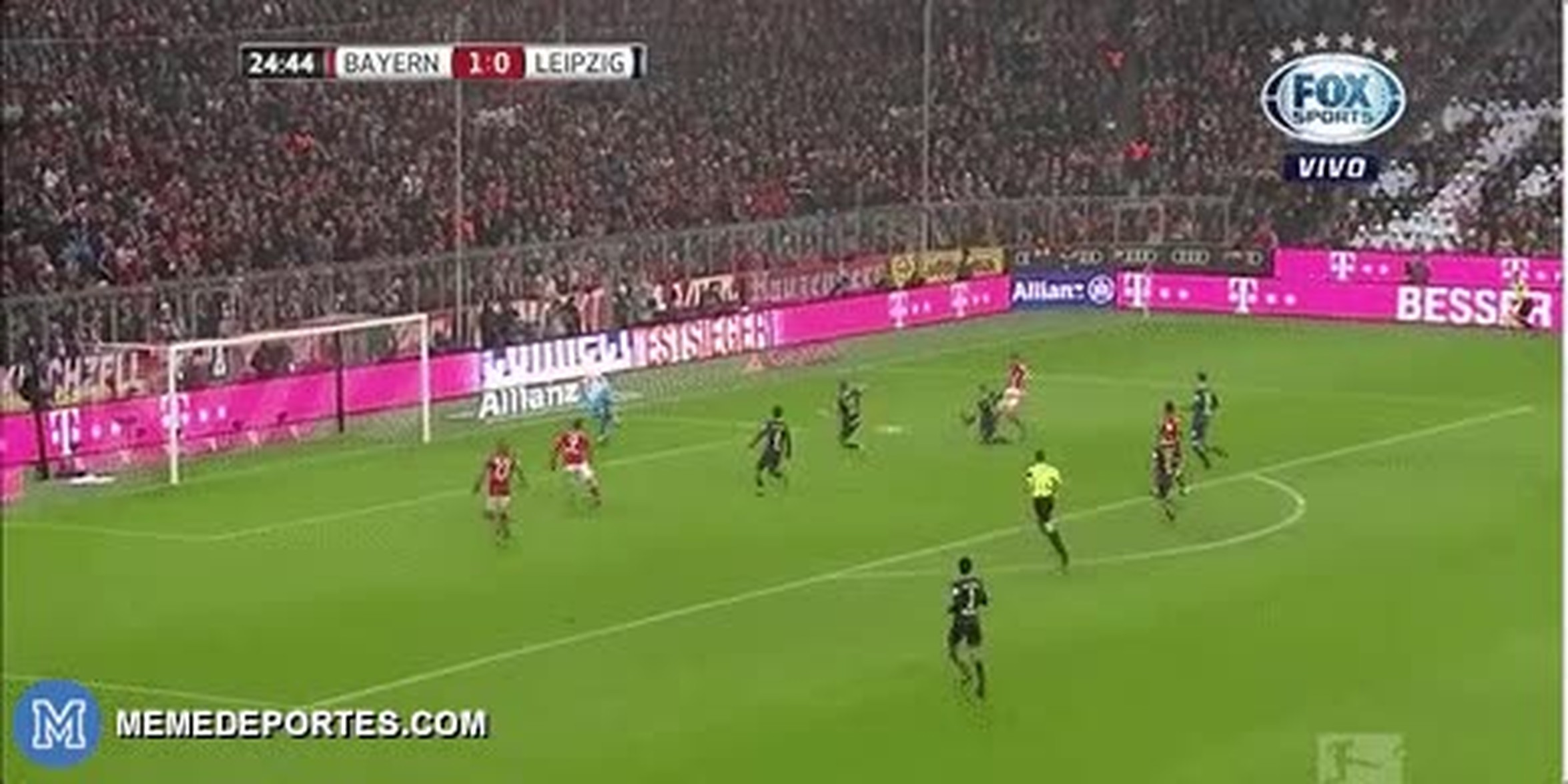 [ MEMEDEPORTES ] GIF: Goooooool de Xabi Alonso al Leipzig y amplia ...