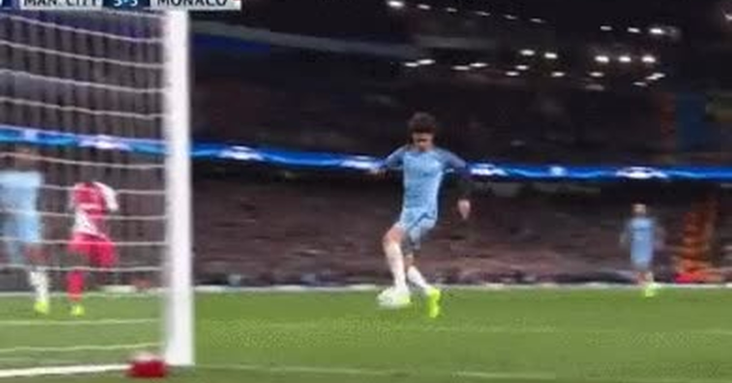 [ MEMEDEPORTES ] GIF: ¡Goooool del City que se pone 5-3!