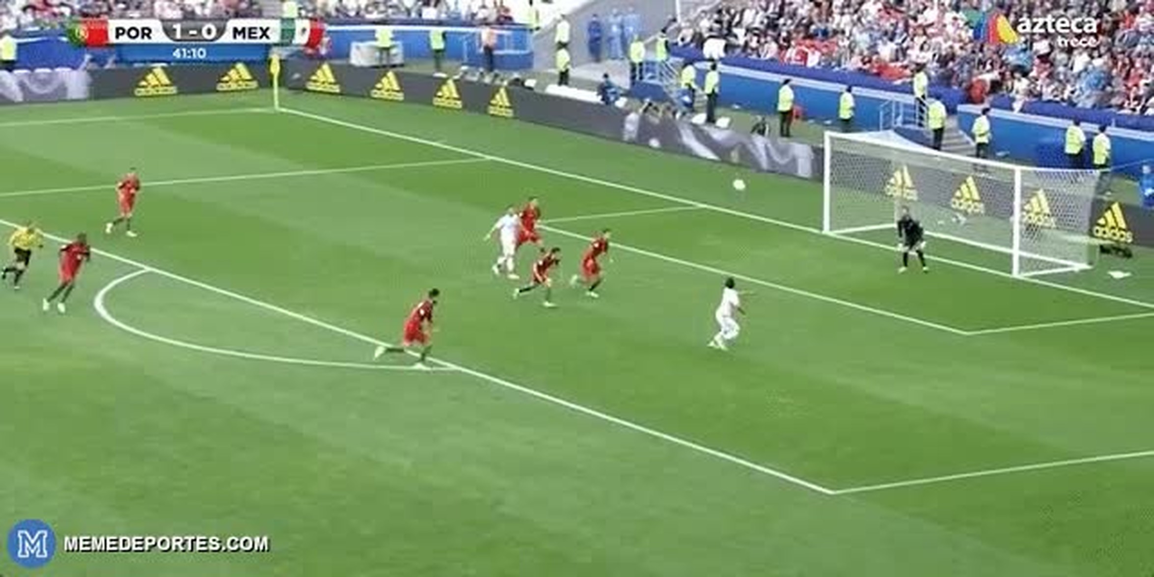 [ MEMEDEPORTES ] GIF: Goooooool del Chicharito que empata el partido