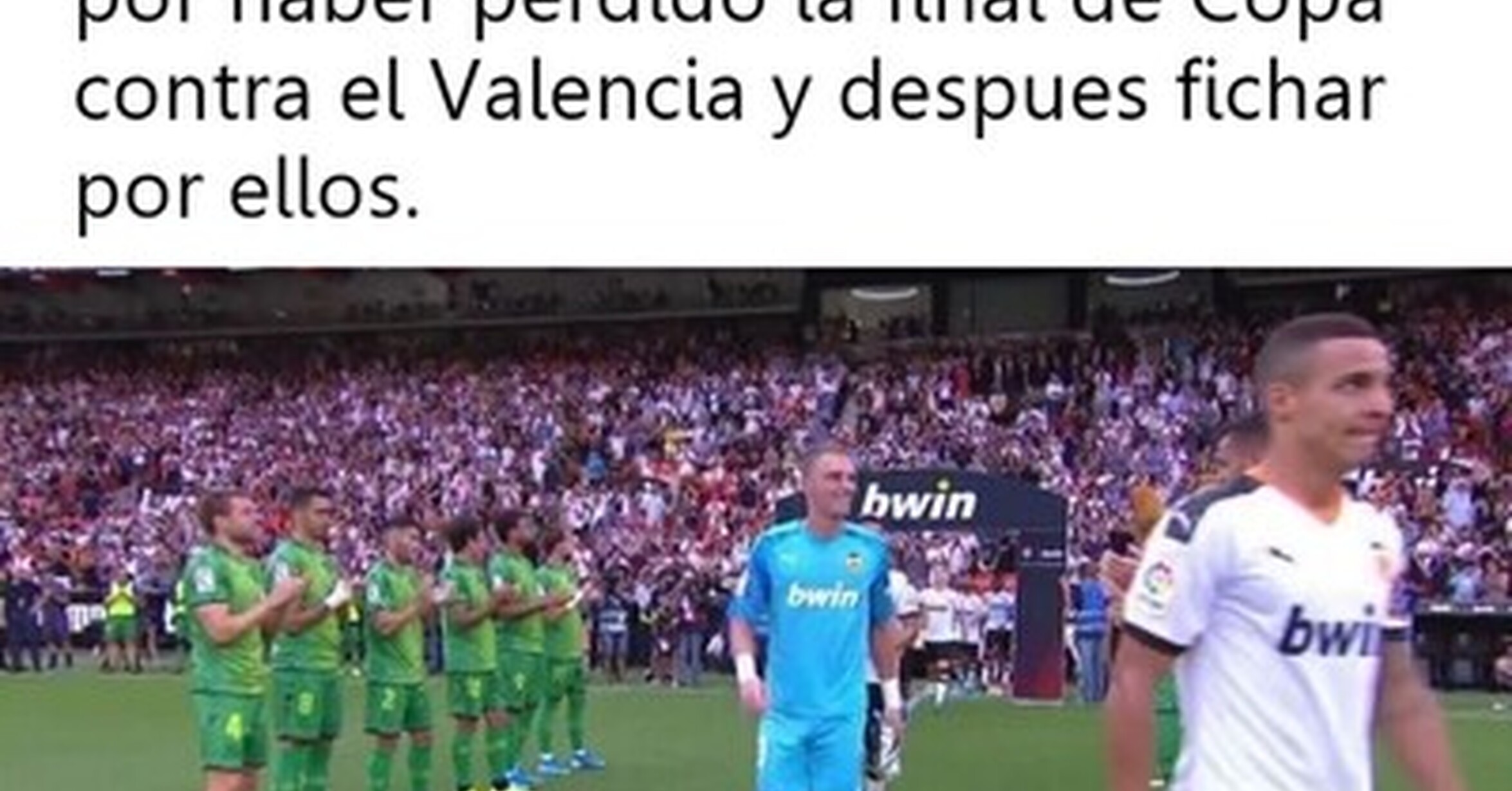[ MEMEDEPORTES ] Mírale esa sonrisa pícara.