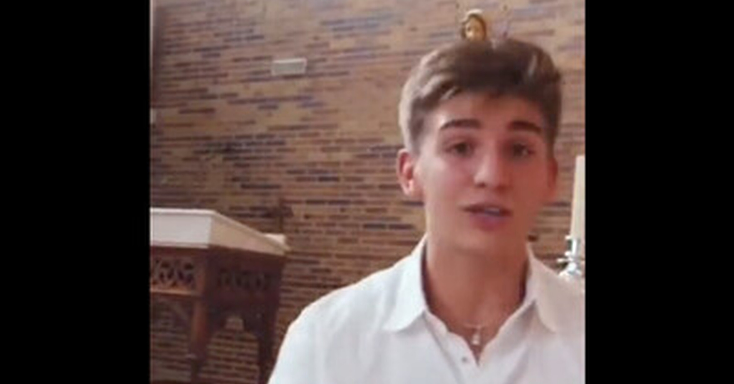 VEF > Visto en las Redes > Suficiente internet por hoy: un rap a la virgen María, por @kansaita_